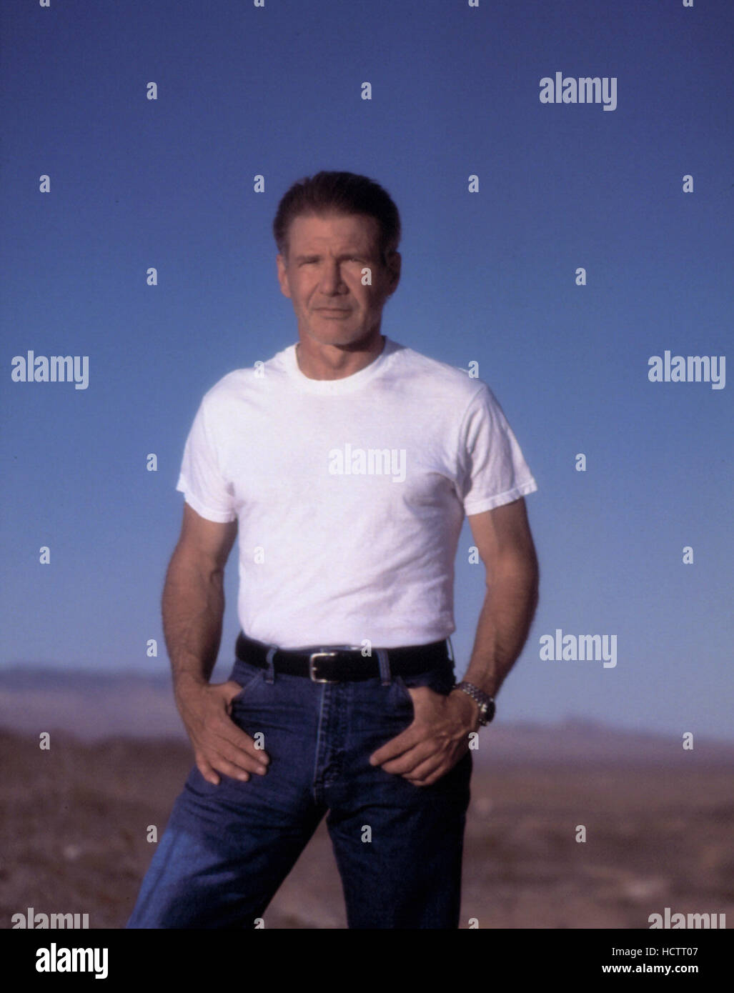 K-19: THE WIDOWMAKER, Harrison Ford on the set, 2002, (c) Paramount ...