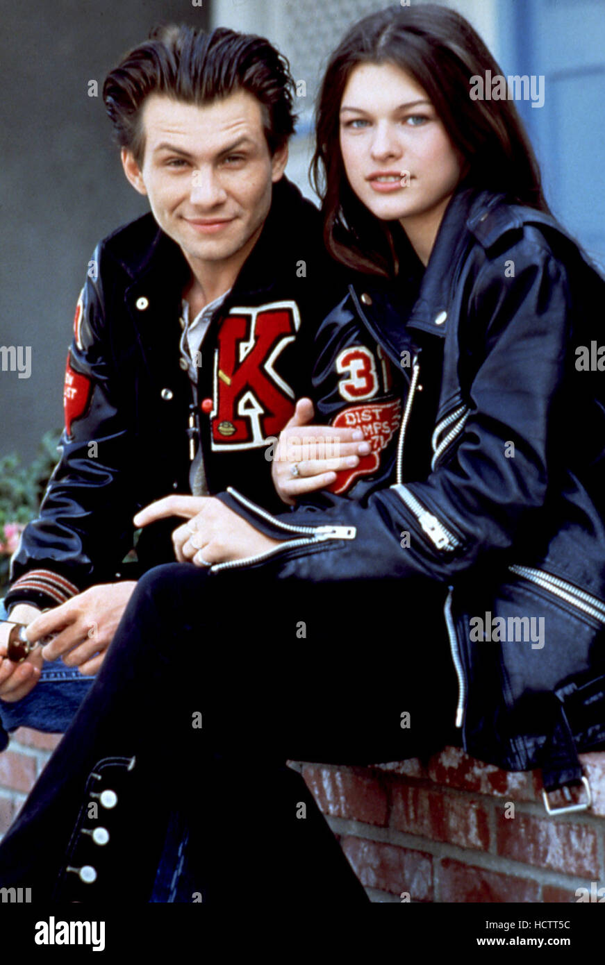 KUFFS, Christian Slater, Milla Jovovich, 1992 Stock Photo - Alamy