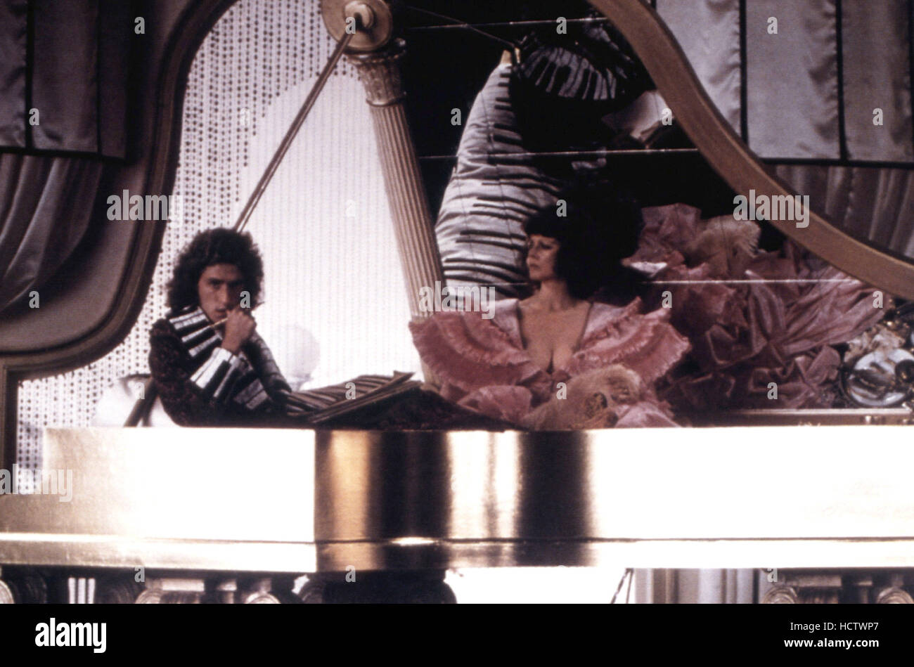 LISZTOMANIA, Roger Daltrey, Fiona Lewis, 1975 Stock Photo - Alamy