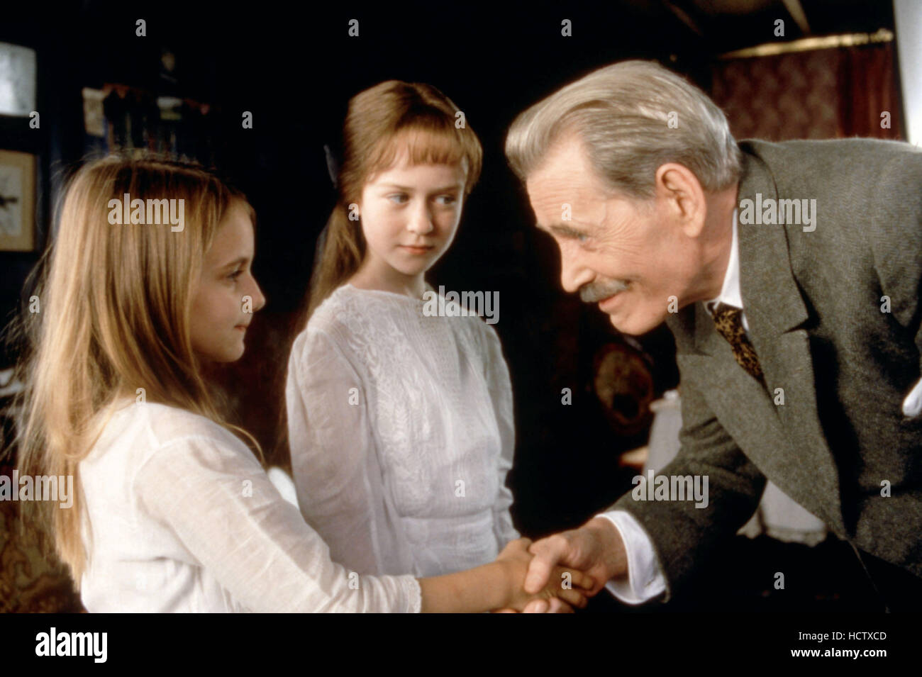 FAIRY TALE: A TRUE STORY, Elizabeth Earl, Florence Hoath, Peter O'Toole ...