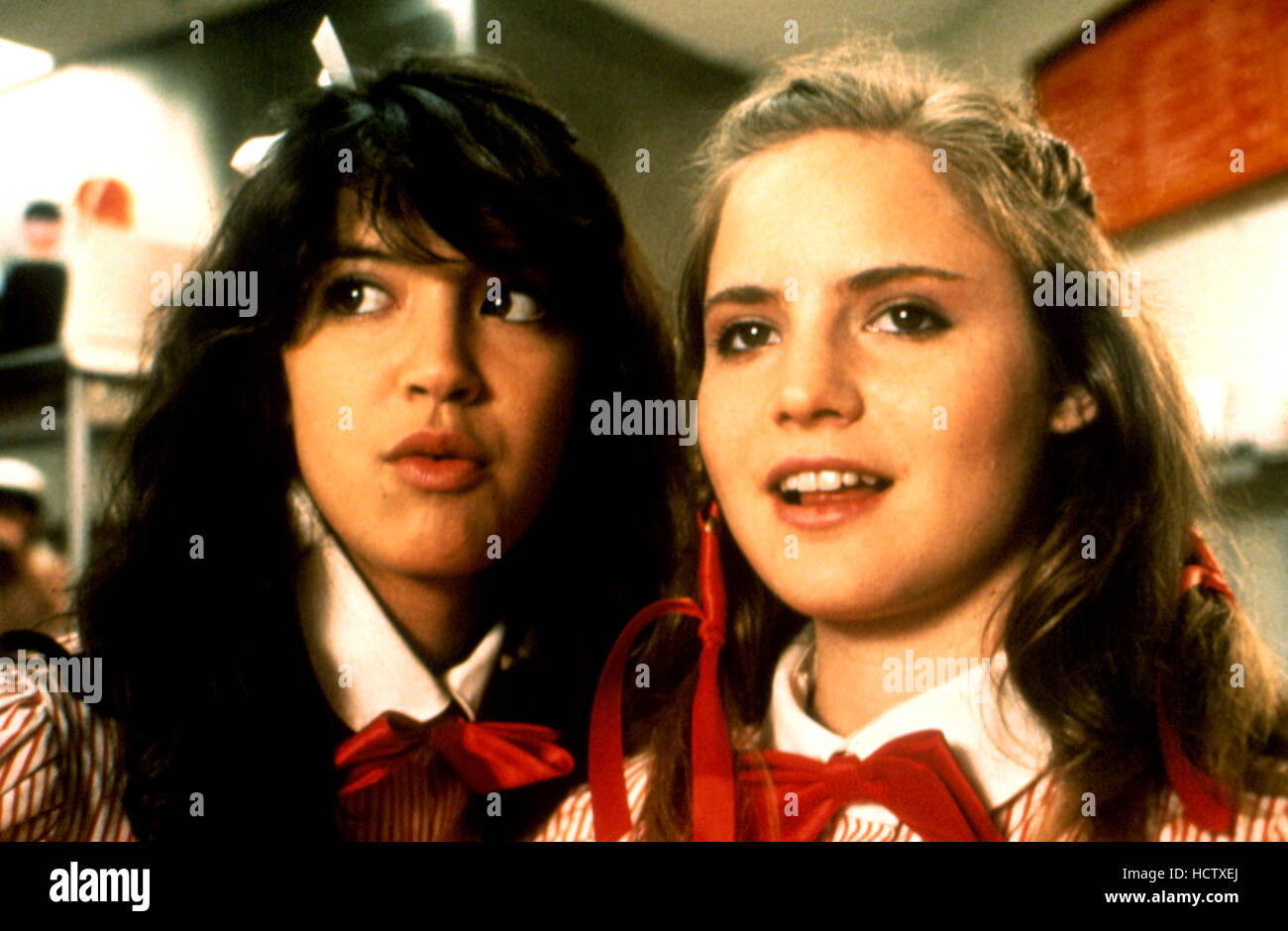Phoebe cates fast times hi-res stock photography and images - Alamy