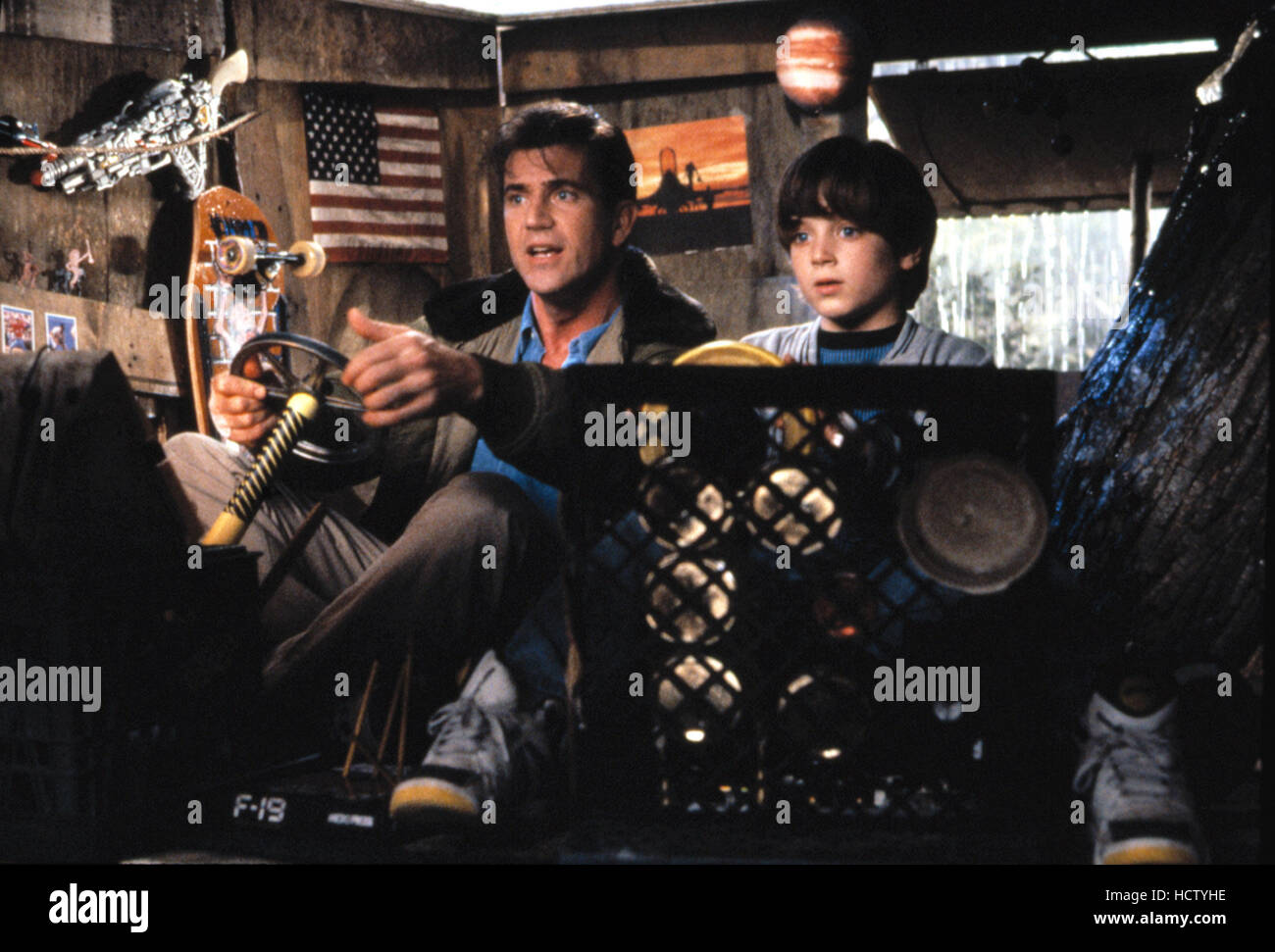 FOREVER YOUNG, Mel Gibson, Elijah Wood, 1992 Stock Photo - Alamy