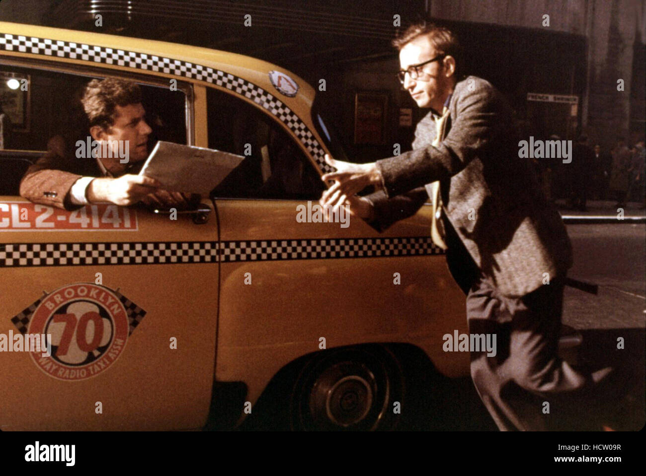 FRONT, Michael Murphy, Woody Allen, 1976 Stock Photo - Alamy