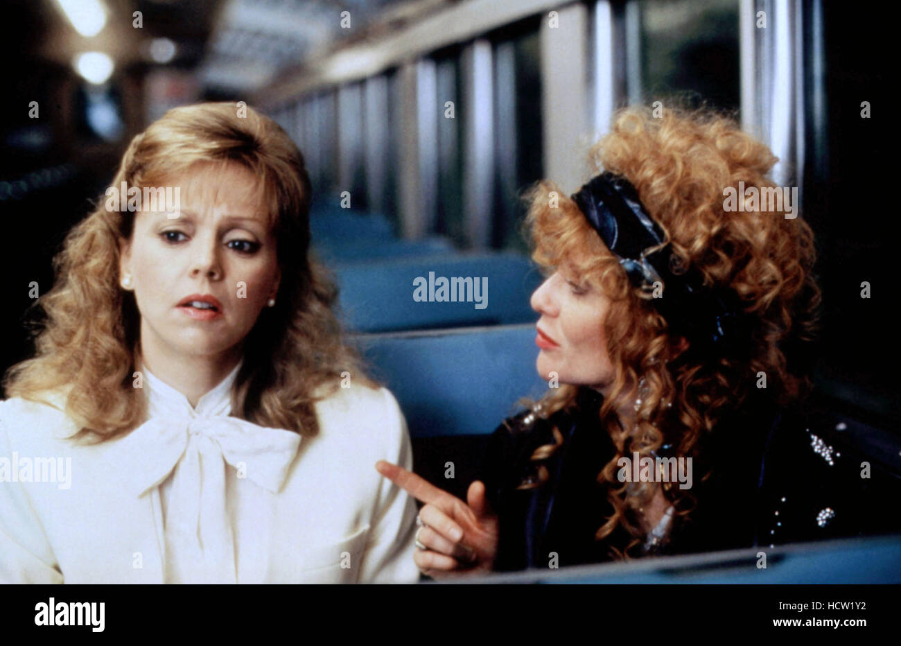 HELLO AGAIN, Shelley Long, Judith Ivey, 1987, (c)Buena Vista Pictures ...