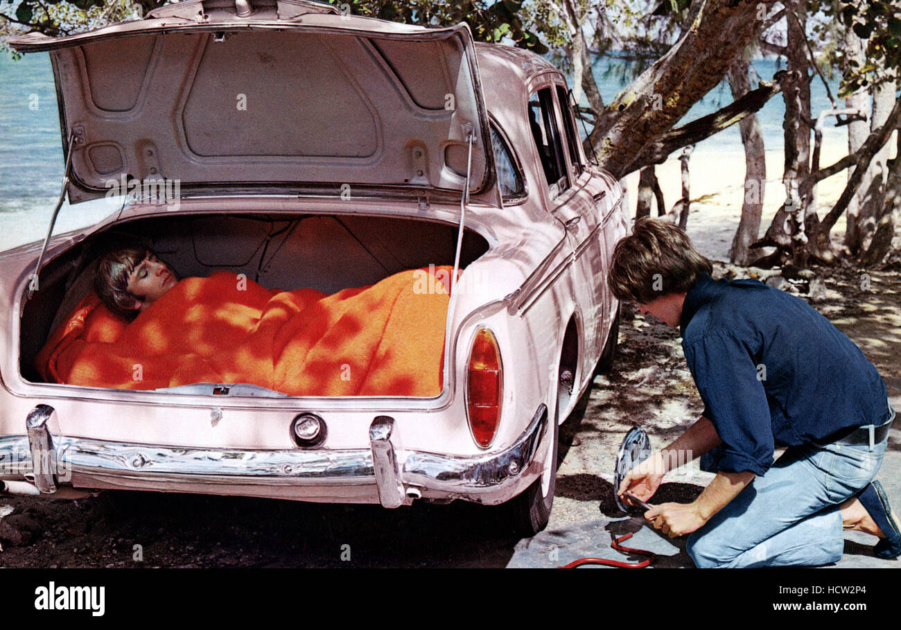 HELP!, Ringo Starr, George Harrison, 1965 Stock Photo - Alamy