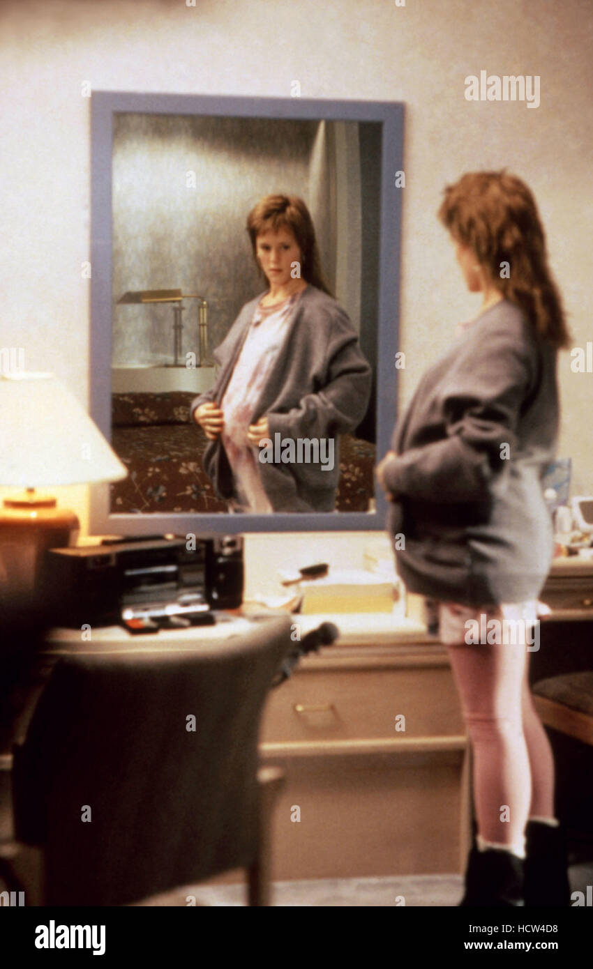 IMMEDIATE FAMILY, Mary Stuart Masterson, 1989, (c) Columbia/courtesy ...