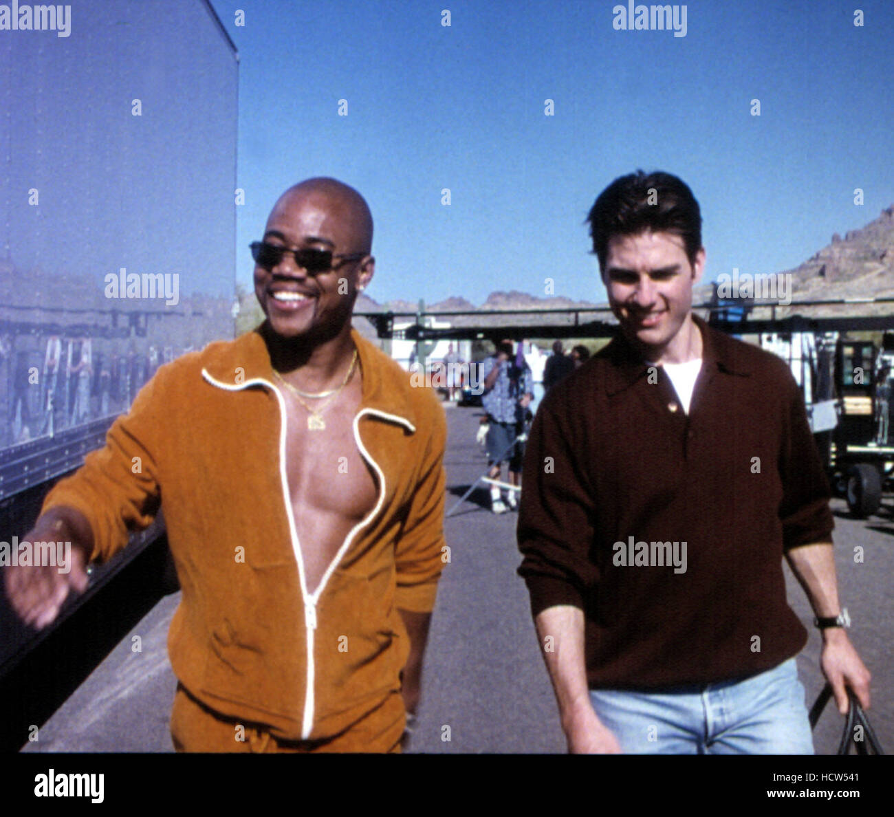 Jerry maguire tom cruise cuba gooding hi-res stock photography and ...