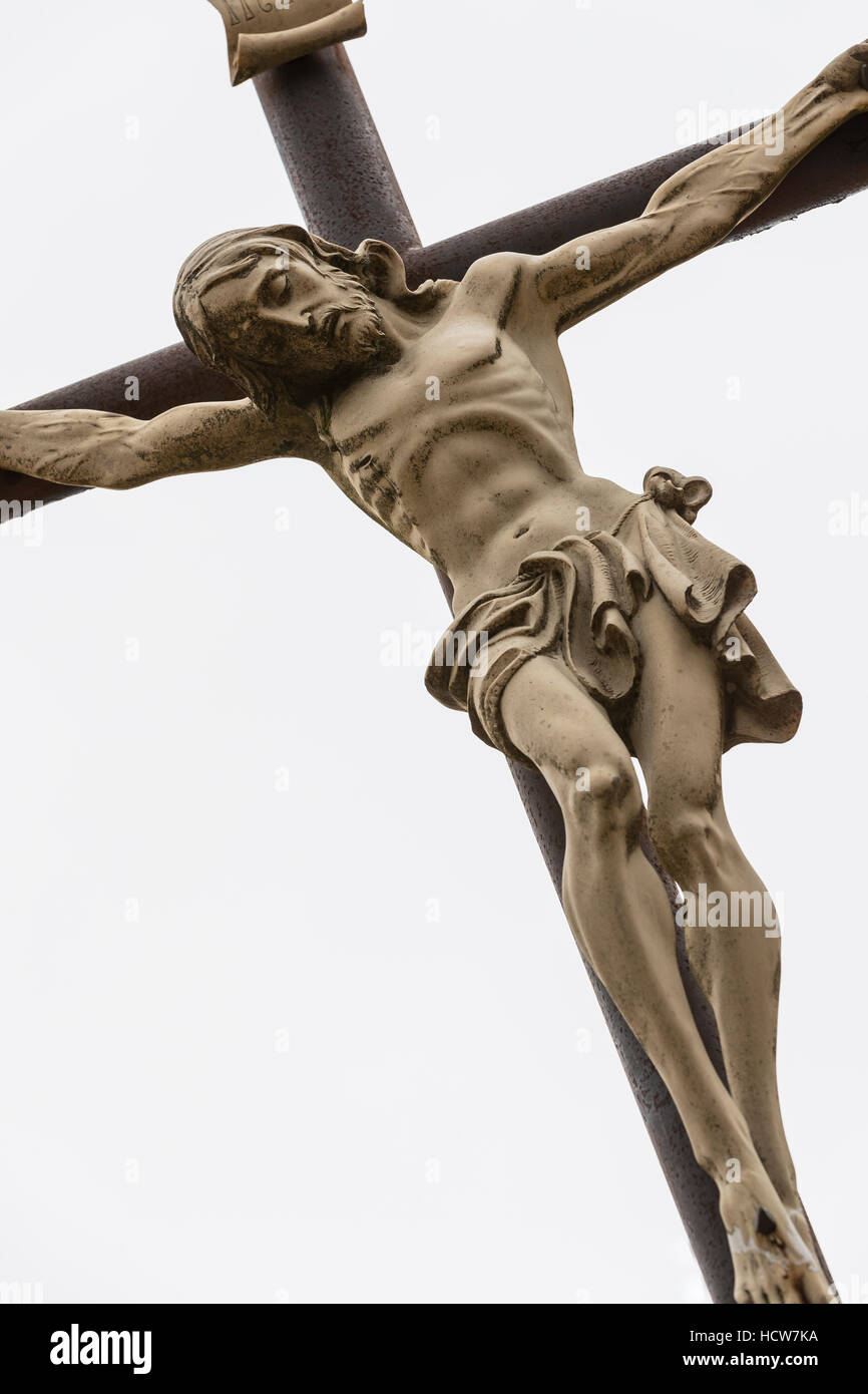 Crucifix in the Tuscan hills to the east of Montefegatesi, Tuscany ...