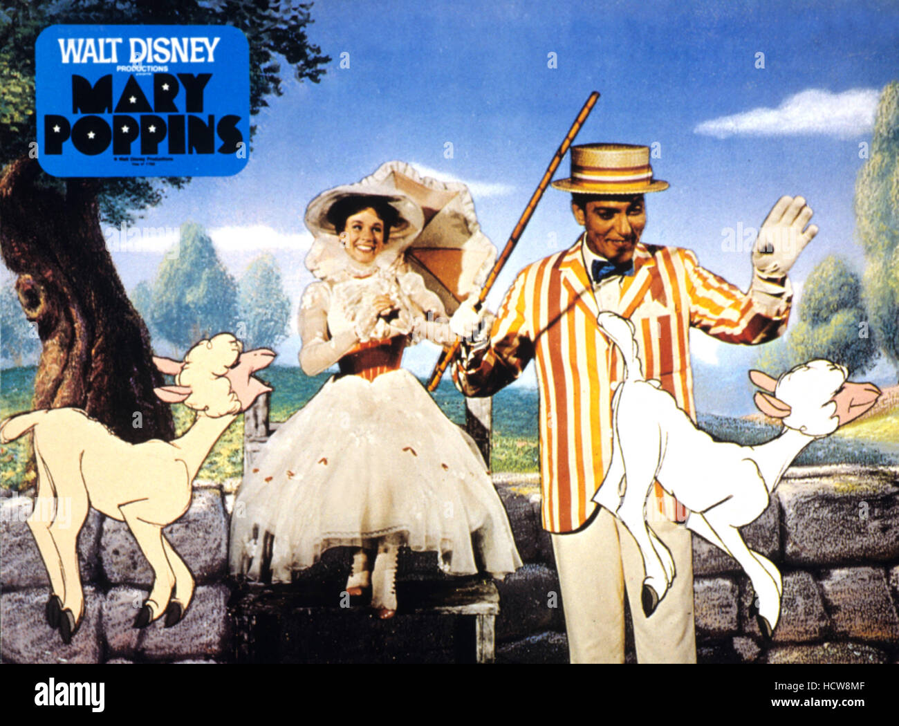 MARY POPPINS, Julie Andrews, Dick Van Dyke, 1964 Stock Photo - Alamy