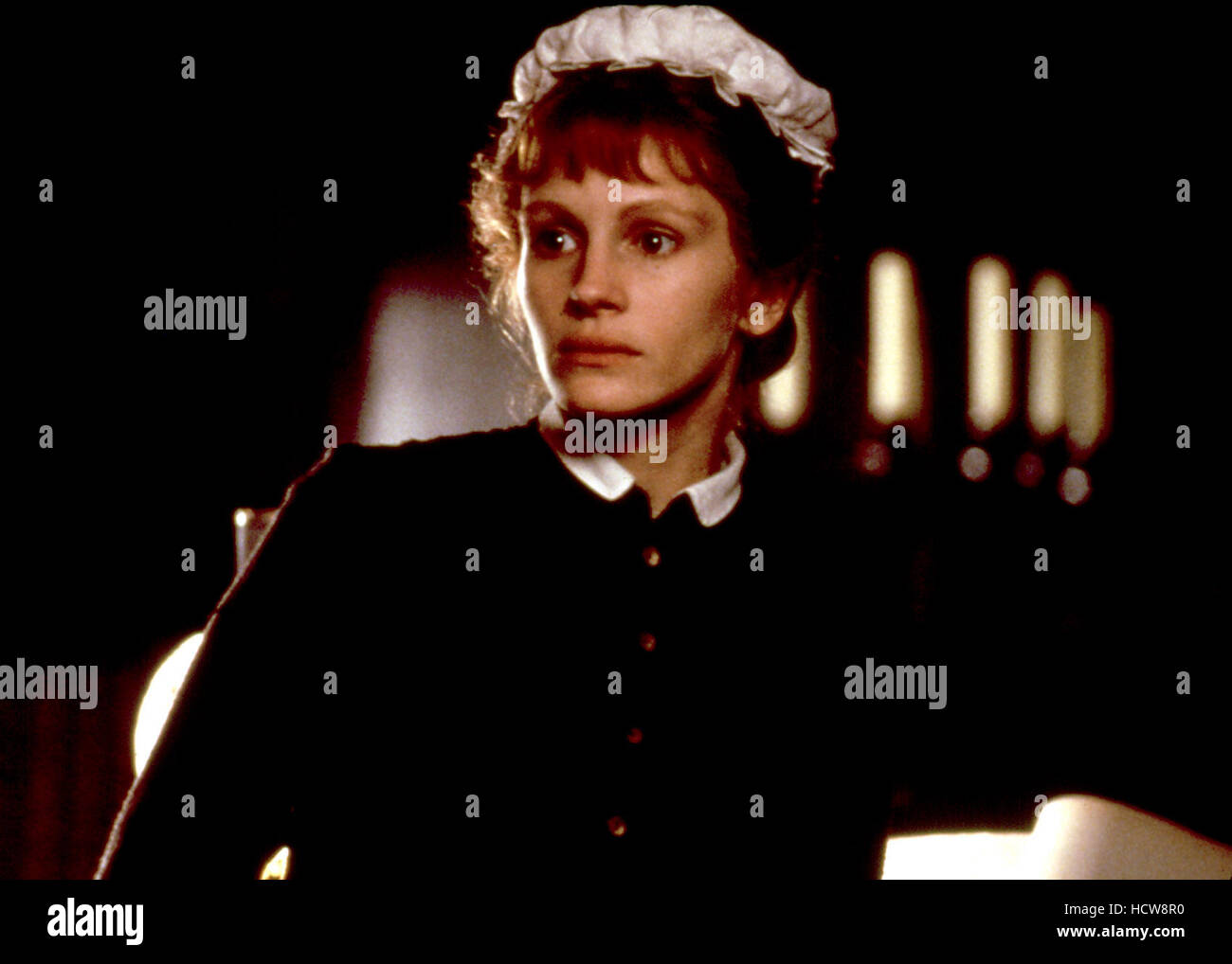 MARY REILLY, Julia Roberts, 1996, maid Stock Photo - Alamy