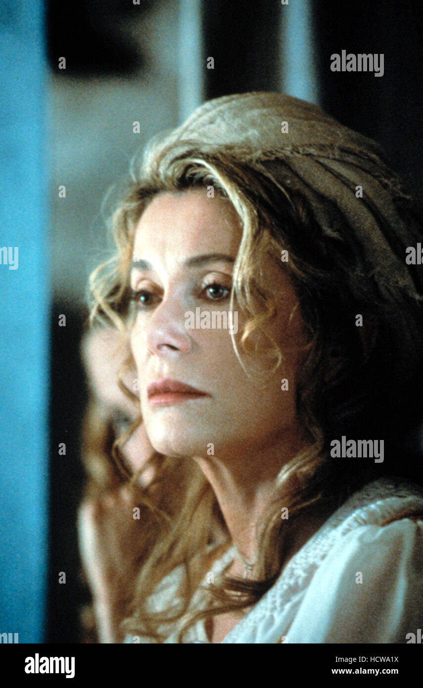 MUSKETEER, Catherine Deneuve, 2001 Stock Photo - Alamy MUSKETEER, Catherine Deneuve, 2001 Stock Photo - Alamy
