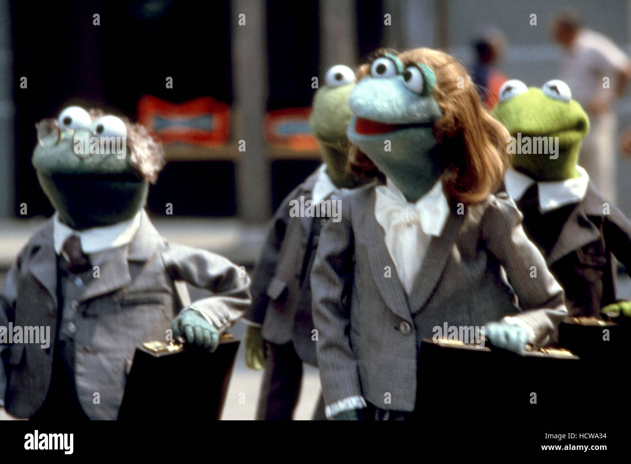 THE MUPPETS TAKE MANHATTAN, Gill the Frog, Bill the Frog, Jill the Frog ...