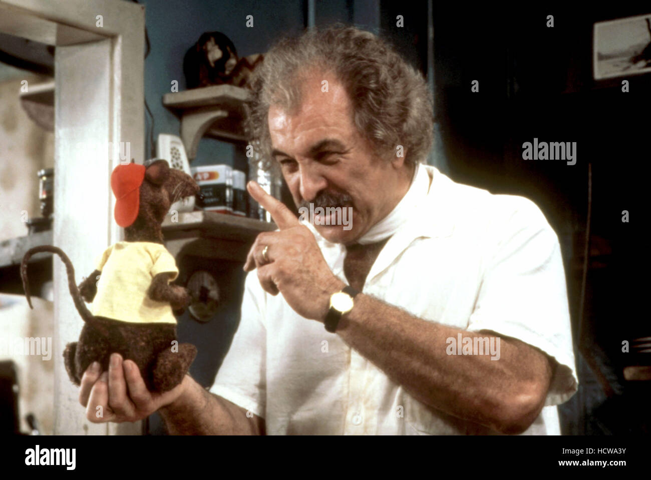 THE MUPPETS TAKE MANHATTAN, Rizzo the Rat, Louis Zorich, 1984, (c ...