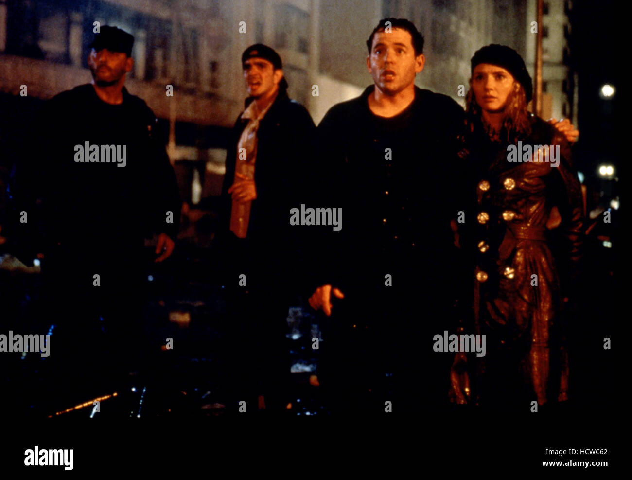 GODZILLA, Jean Reno, Hank Azaria, Matthew Broderick, Maria Pitillo ...