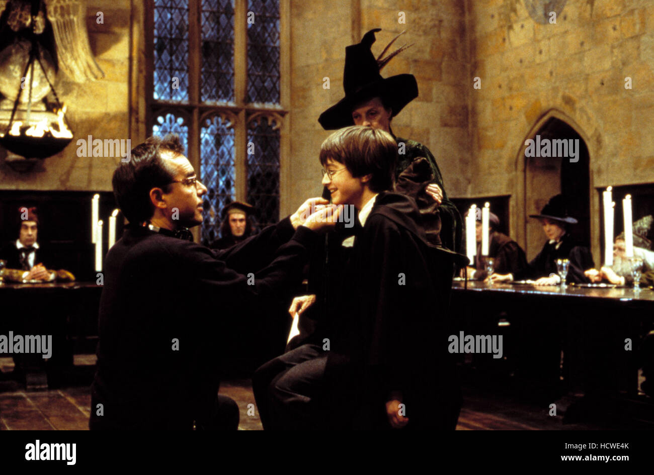 HARRY POTTER AND THE SORCERER'S STONE, director Chris Columbus, Daniel ...