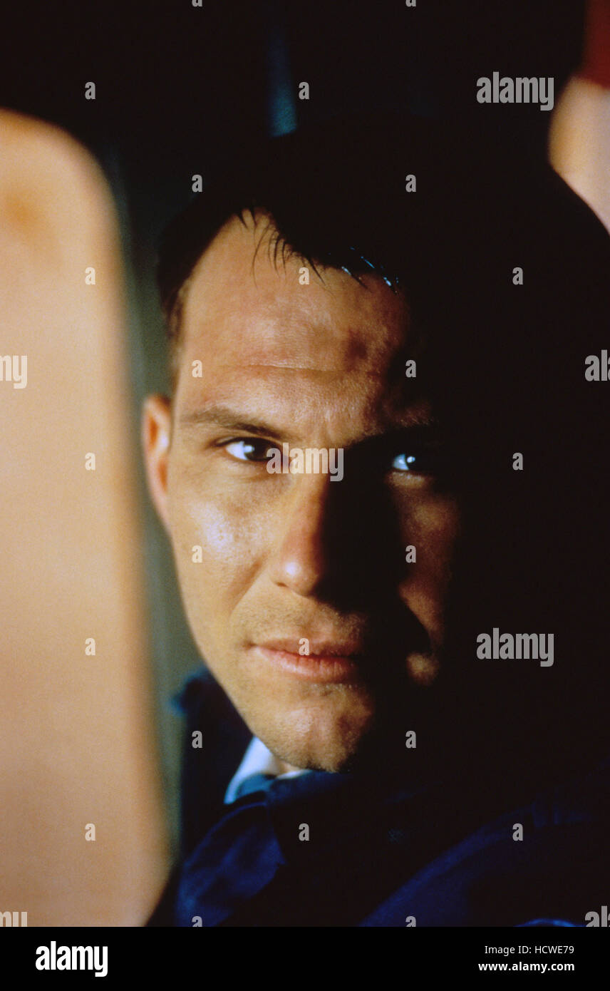 HARD RAIN, Christian Slater, 1998, © Paramount/courtesy Everett ...