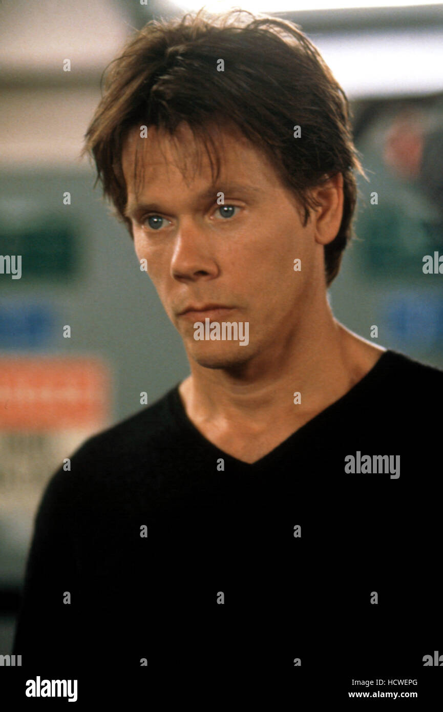 HOLLOW MAN, Kevin Bacon, 2000 Stock Photo - Alamy