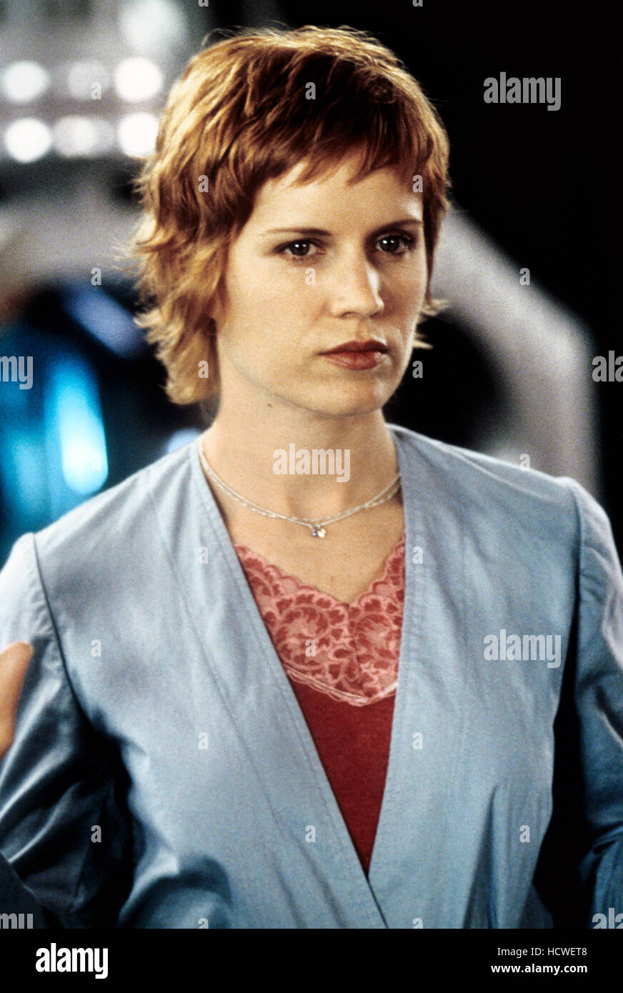HOLLOW MAN, Kim Dickens, 2000, ©Columbia Pictures/courtesy Everett ...