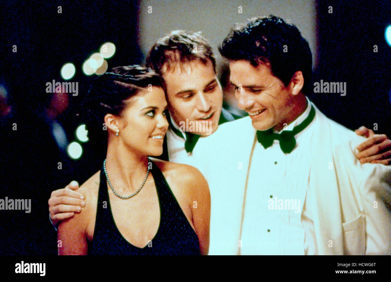 IN CROWD, Susan Ward, Matthew Settle, Nathan Bexton, 2000. ©Warner Bros ...