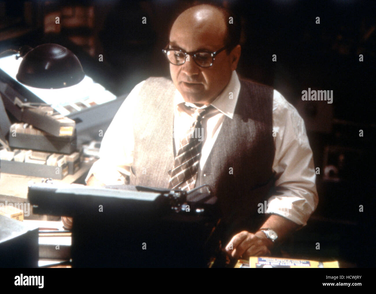 L.A. CONFIDENTIAL, Danny DeVito, 1997, (c)Warner Bros./courtesy Everett ...