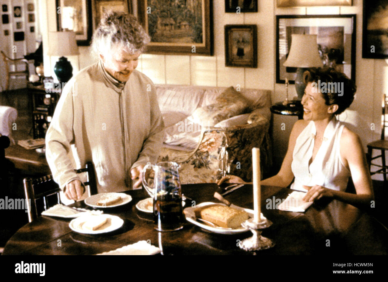 LOVE AFFAIR, Katharine Hepburn, Annette Bening, 1994, © Trimark ...