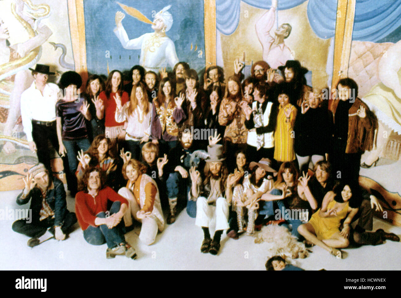 MAD DOGS AND ENGLISHMEN, Joe Cocker (sitting, 2nd from left), Leon ...