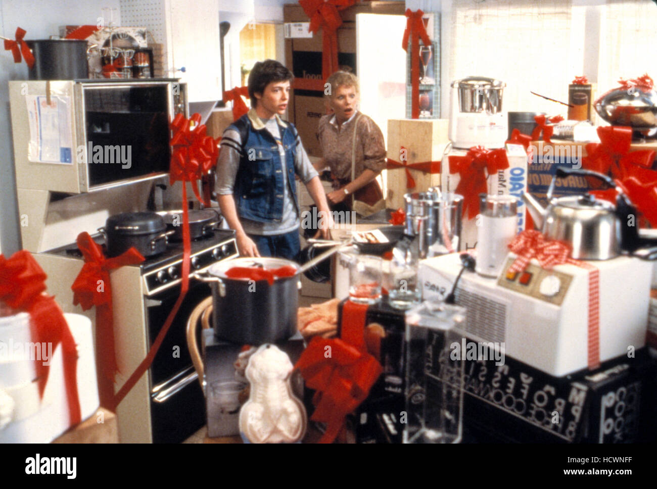 MAX DUGAN RETURNS, Matthew Broderick & Marsha Mason, 1983, TM ...