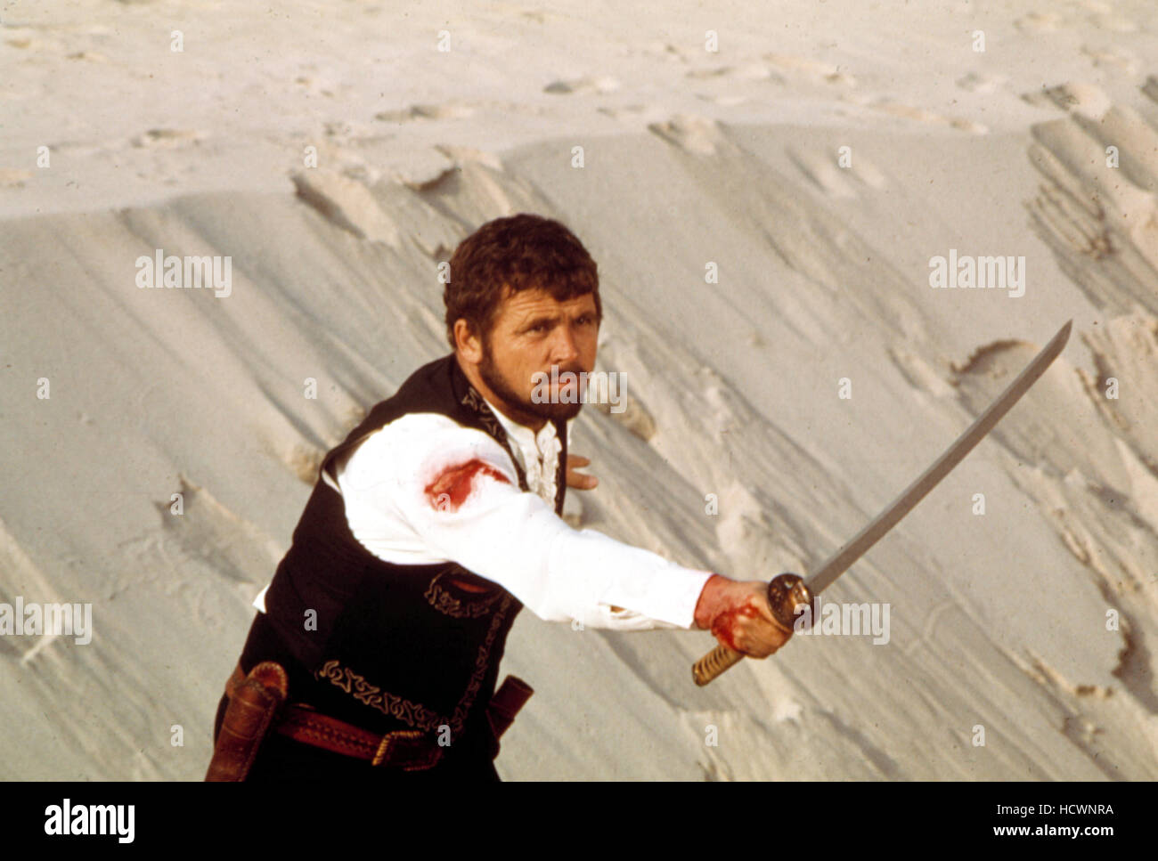 THE MASTER GUNFIGHTER, Tom Laughlin, 1975 Stock Photo - Alamy