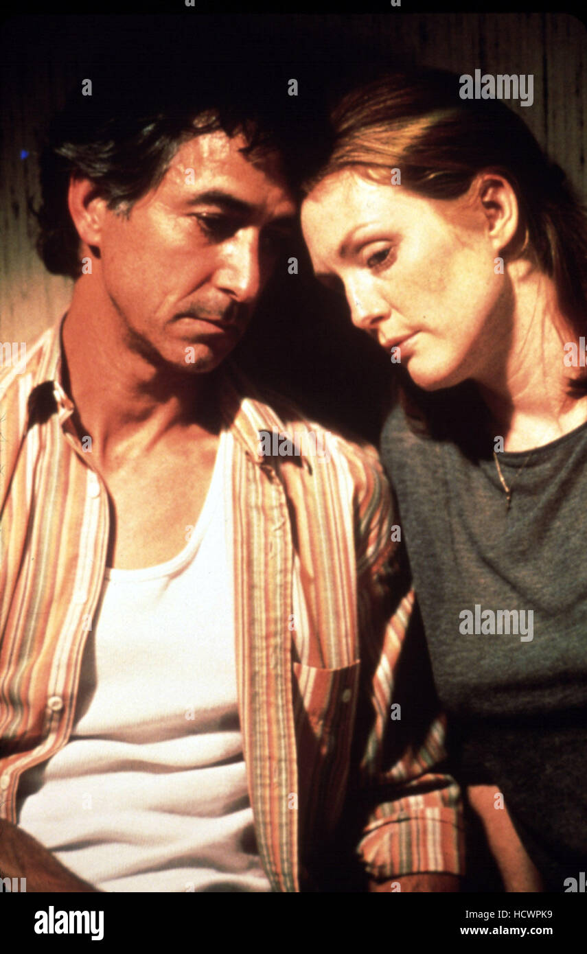 MAP OF THE WORLD, David Straithairn, Julianne Moore, 1999 Stock Photo ...