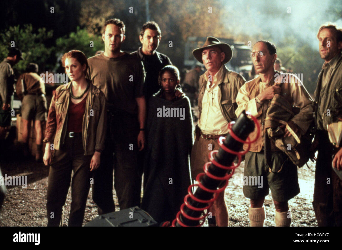 THE LOST WORLD: JURASSIC PARK, Julianne Moore, Vince Vaughn, Jeff ...