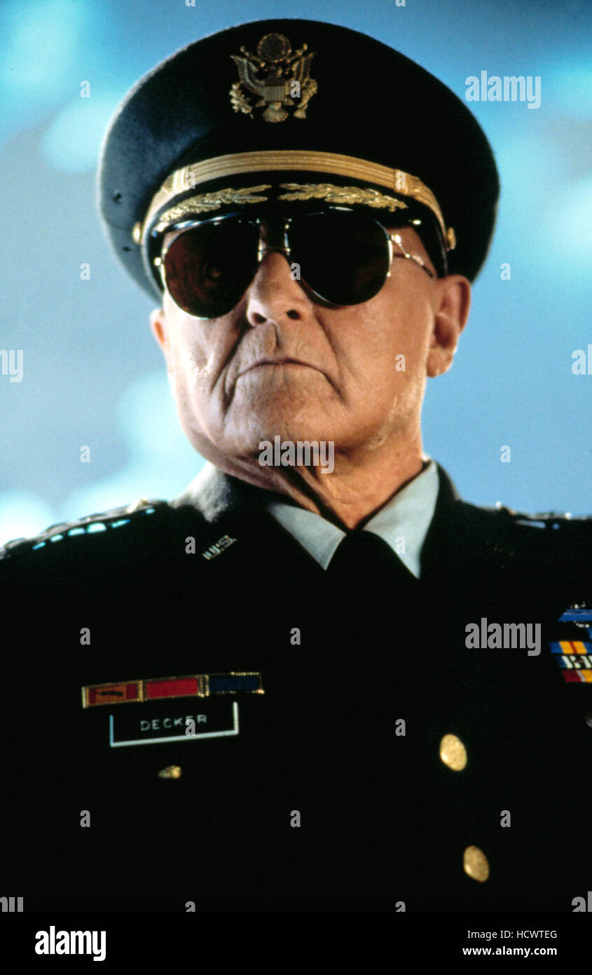 MARS ATTACKS!, Rod Steiger, 1996. ©Warner Bros./Courtesy Everett ...