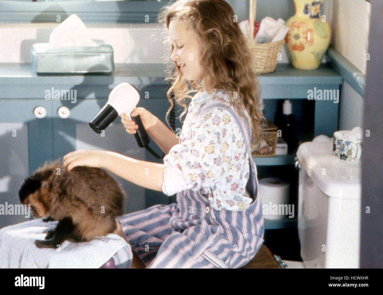 MONKEY TROUBLE, Thora Birch, 1994, (c)New Line Cinema/courtesy Everett ...