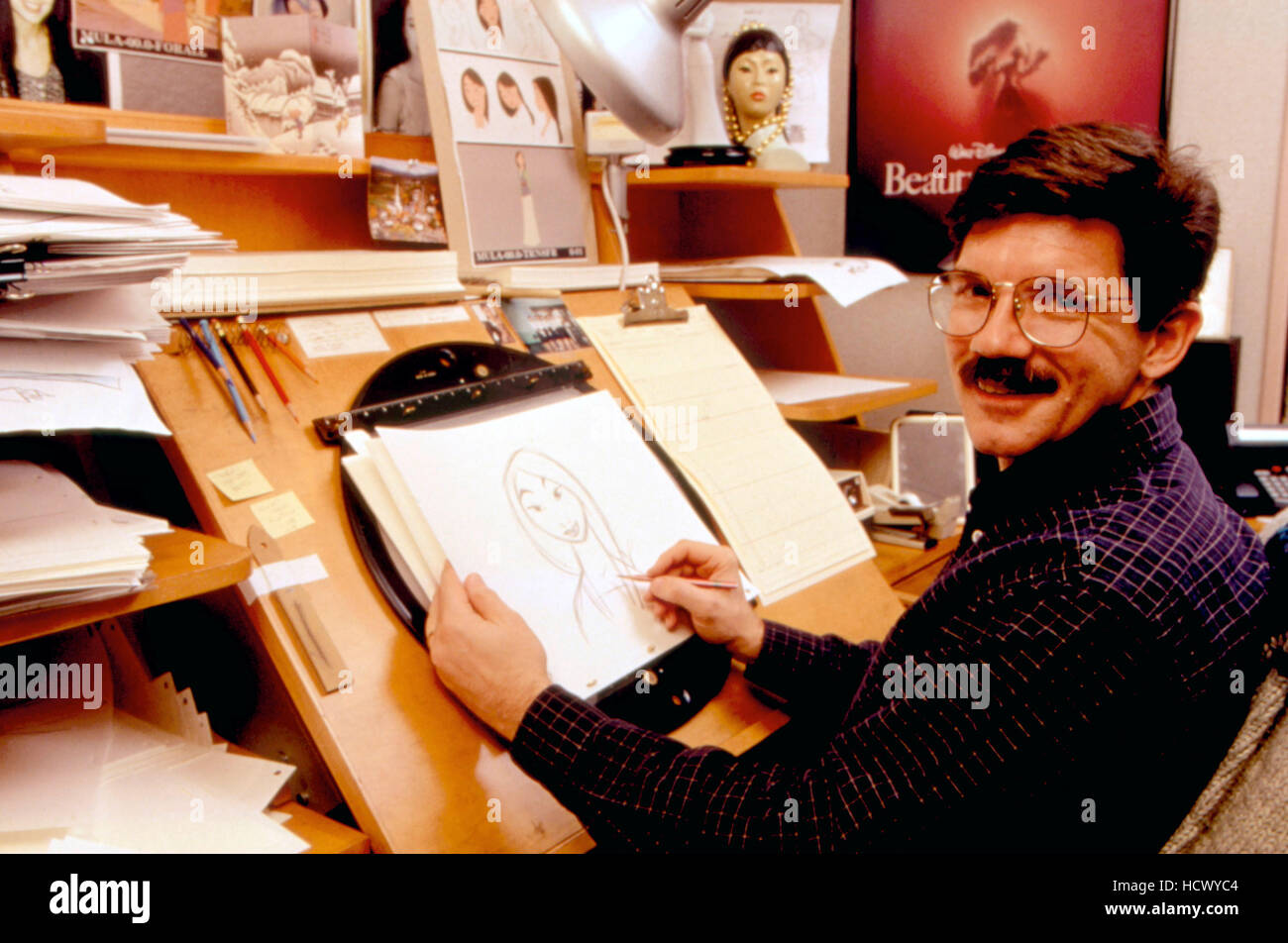 MULAN, animator Mark Henn, on set, 1998. ©Buena Vista Pictures/Courtesy ...