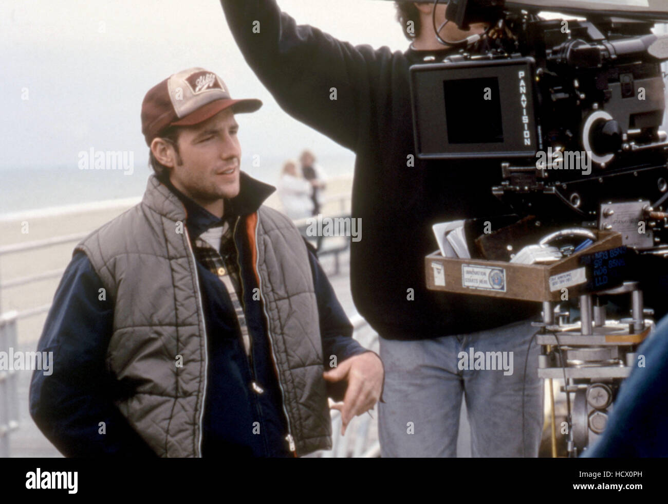 NO LOOKING BACK, director Edward Burns, on set, 1998. ©Polygram Filmed ...