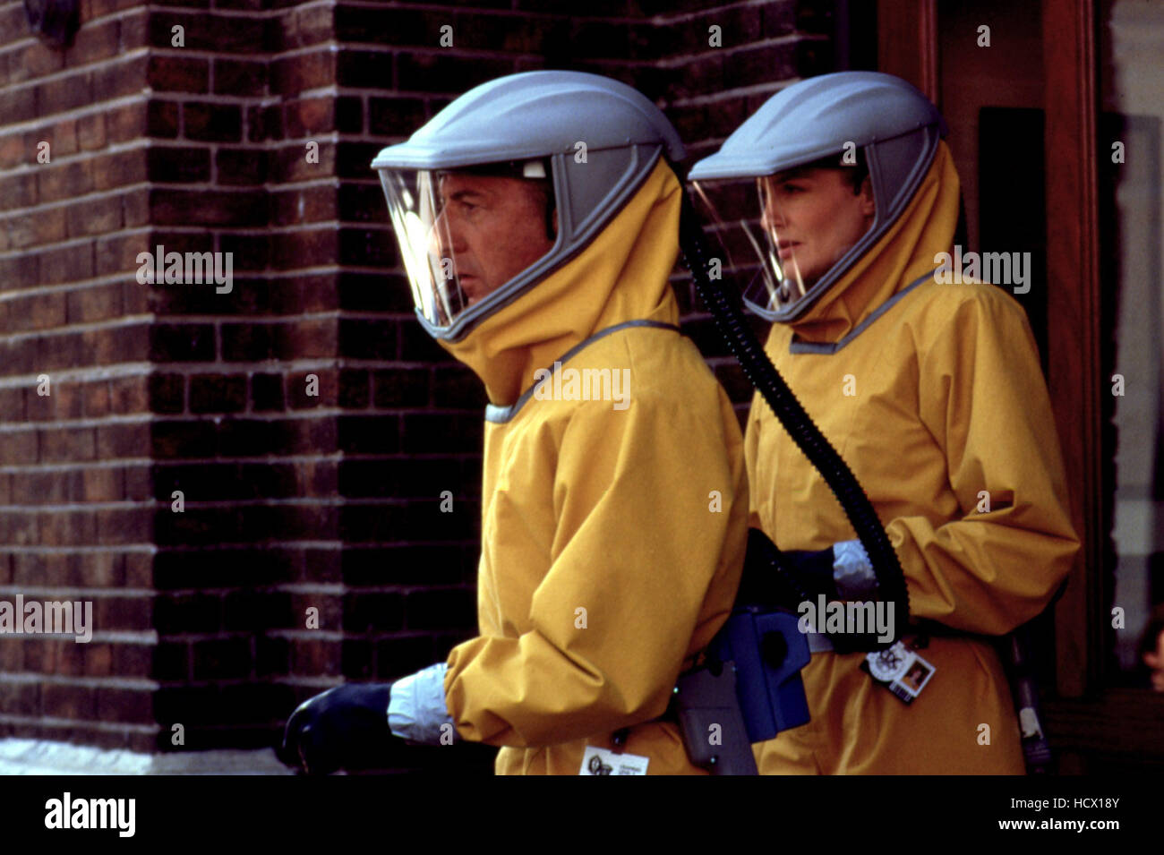 OUTBREAK, Dustin Hoffman, Rene Russo, 1995 Stock Photo - Alamy