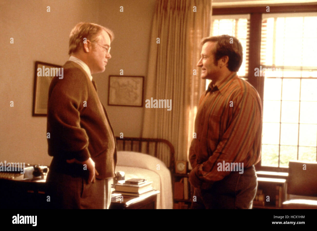 PATCH ADAMS, Philip Seymour Hoffman, Robin Williams, 1998, (c)MCA ...