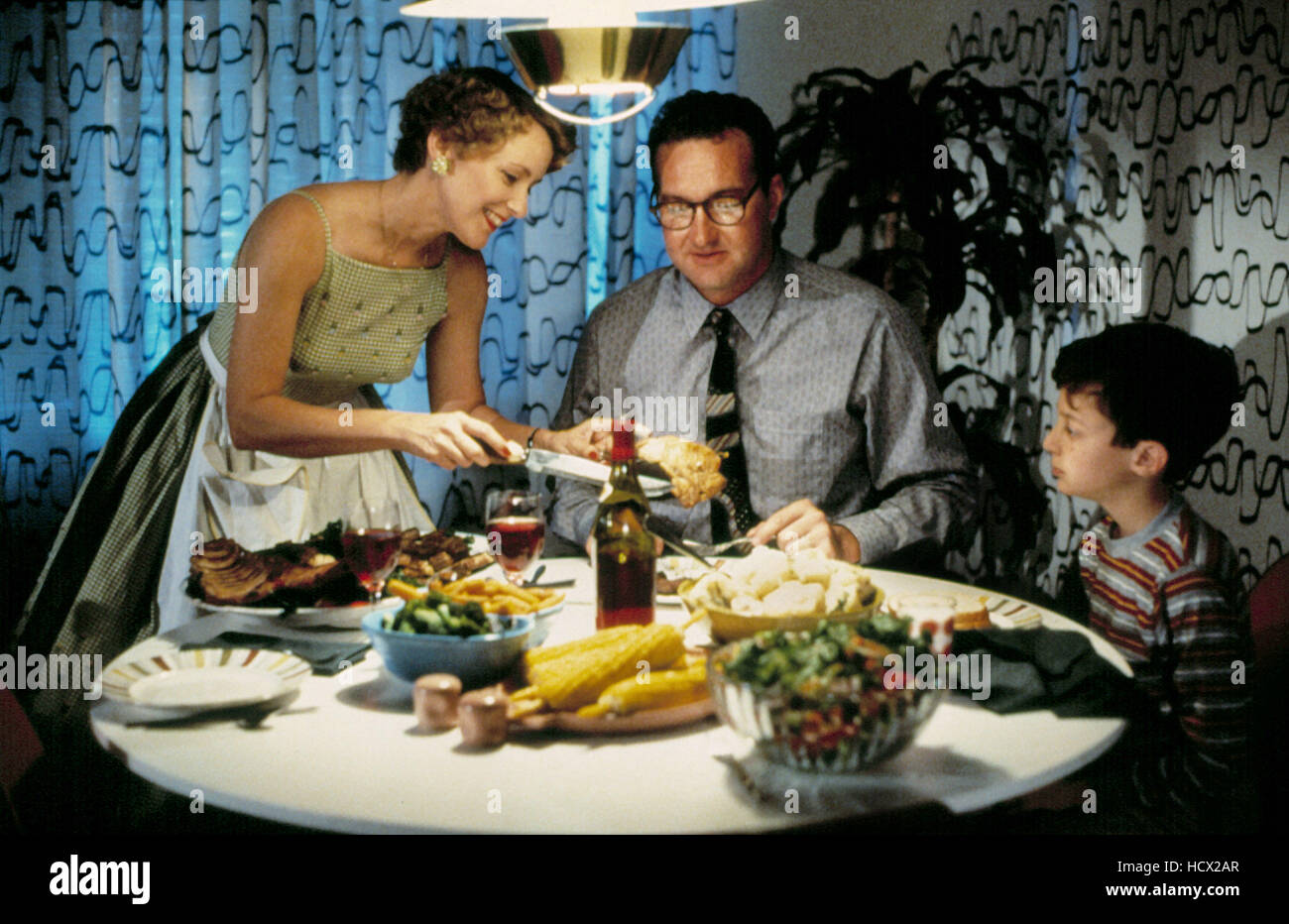 PARENTS, Mary Beth Hurt, Randy Quaid, Bryan Madorsky, 1989 Stock Photo ...