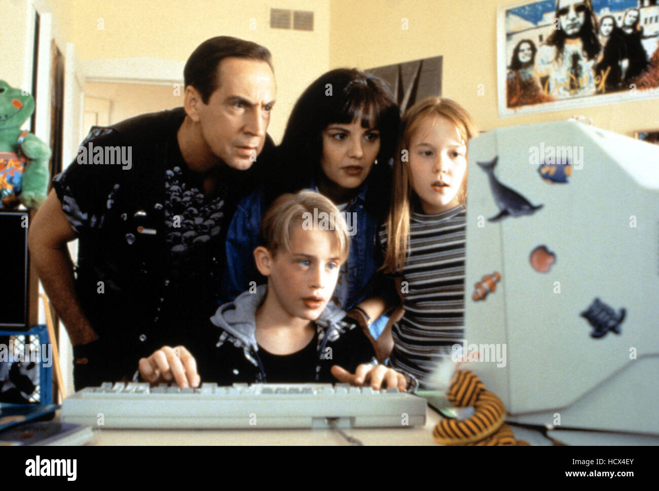 RICHIE RICH, Jonathan Hyde, Mariangela Pino, Macaulay Culkin, Stephi ...