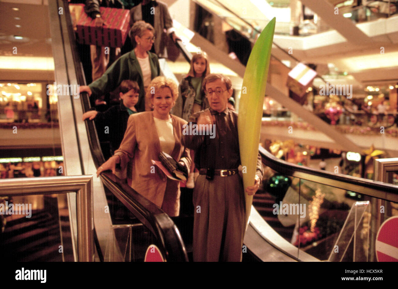 SCENES FROM A MALL, Bette Midler, Woody Allen, 1991, (c)Buena Vista ...