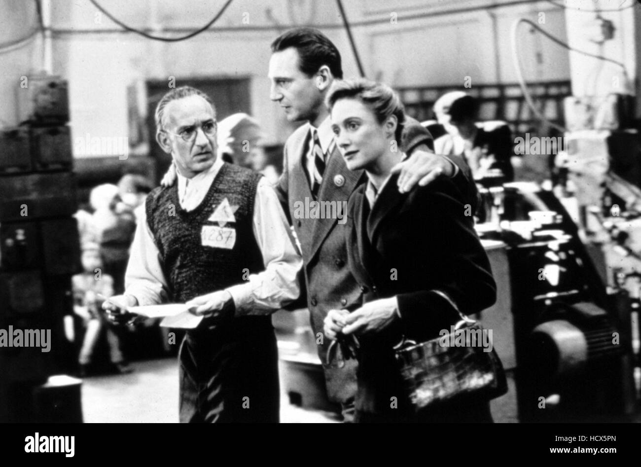 SCHINDLER'S LIST, Ben Kingsley, Liam Neeson, Caroline Goodall, 1993 ...