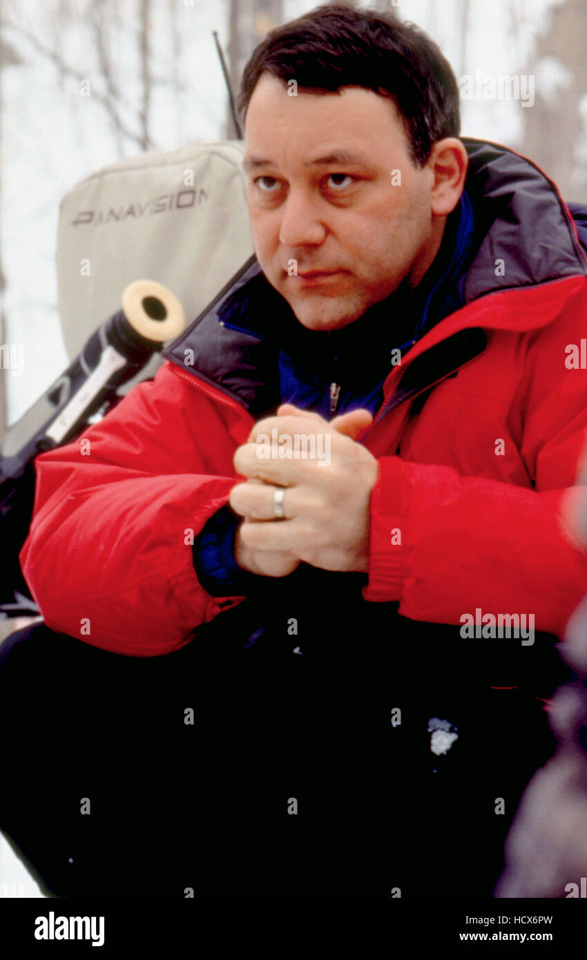 A SIMPLE PLAN, director Sam Raimi, on set, 1998. ©Paramount/Courtesy ...