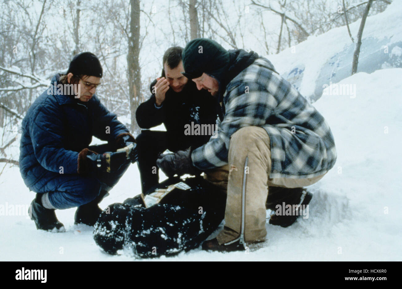 A SIMPLE PLAN, from left: Billy Bob Thornton, Bill Paxton, Brent ...