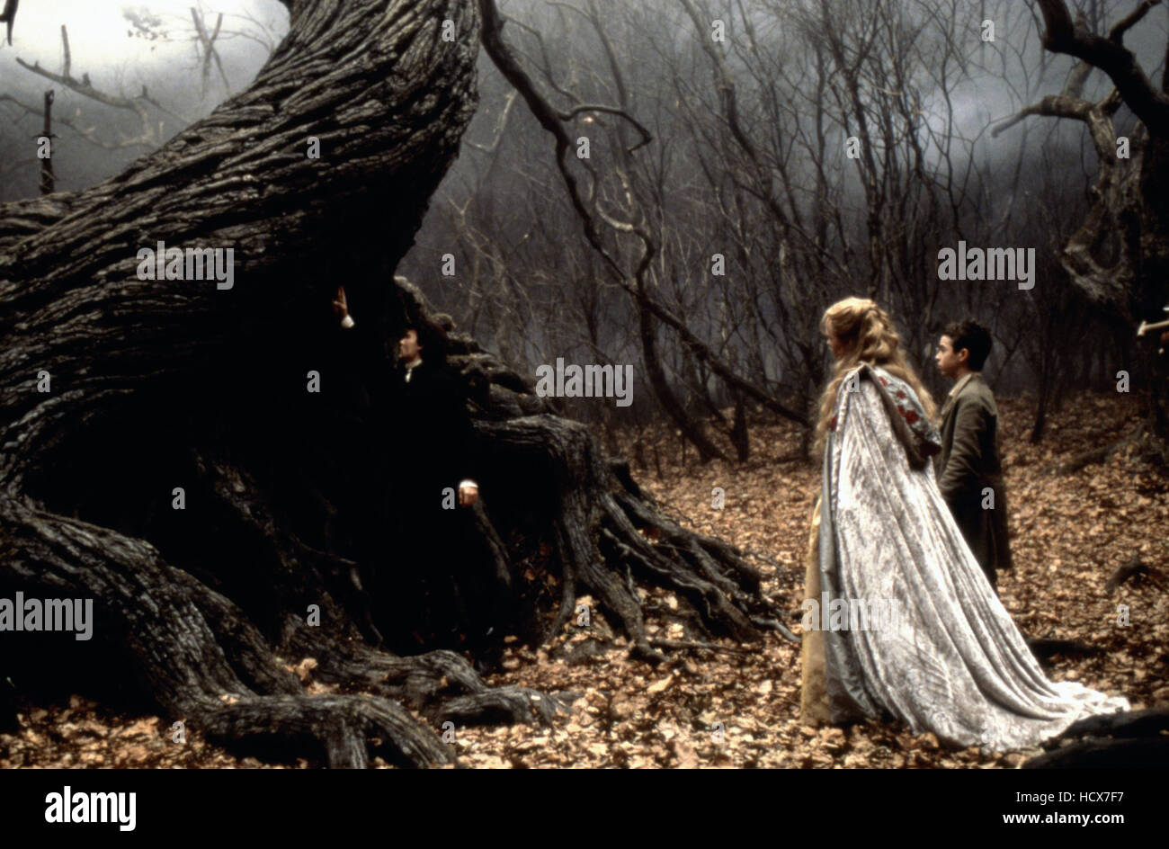 SLEEPY HOLLOW, Johnny Depp, Christina Ricci, Marc Pickering, 1999 ...