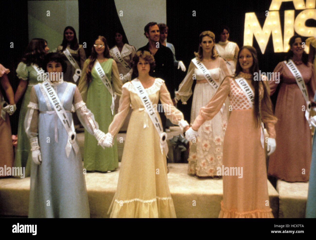 SMILE, Melanie Griffith, Bruce Dern, Colleen Camp, 1975 Stock Photo - Alamy