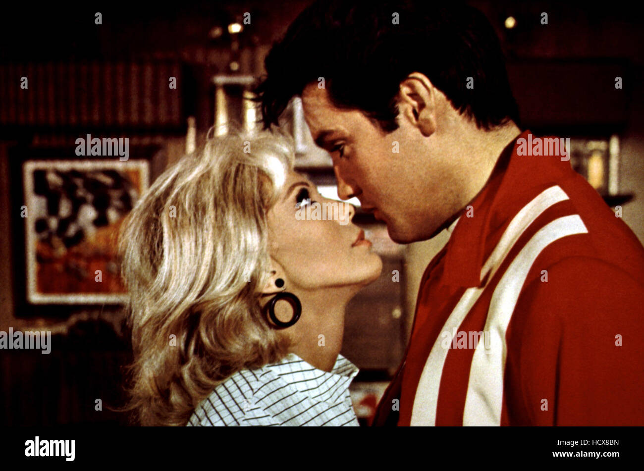 SPEEDWAY, Nancy Sinatra, Elvis Presley, 1968 Stock Photo - Alamy