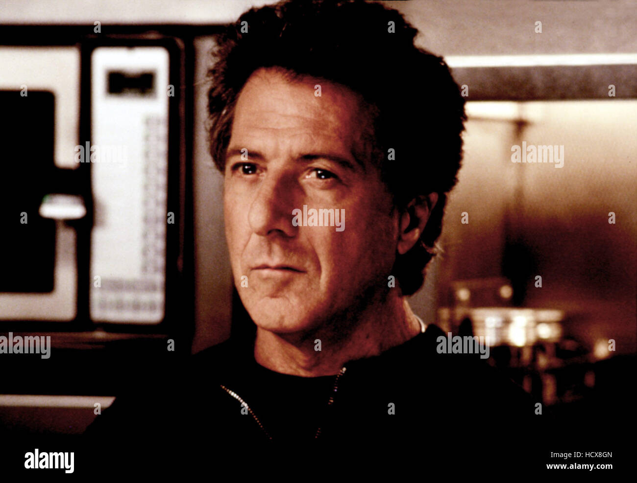 SPHERE, Dustin Hoffman, 1998 Stock Photo - Alamy