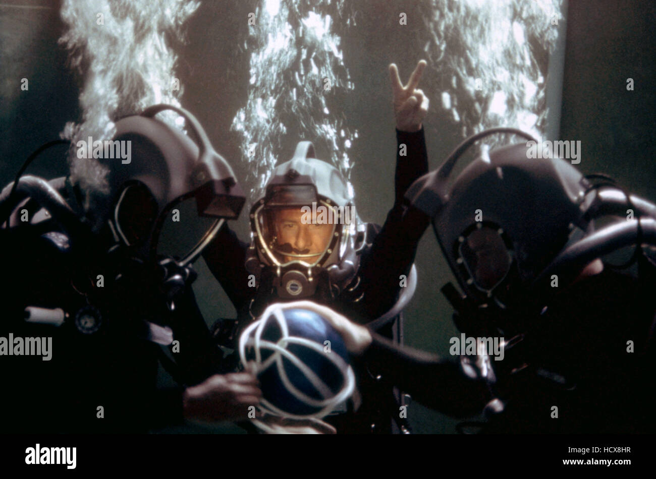 SPHERE, Dustin Hoffman, 1998, (c)Warner Bros./courtesy Everett ...