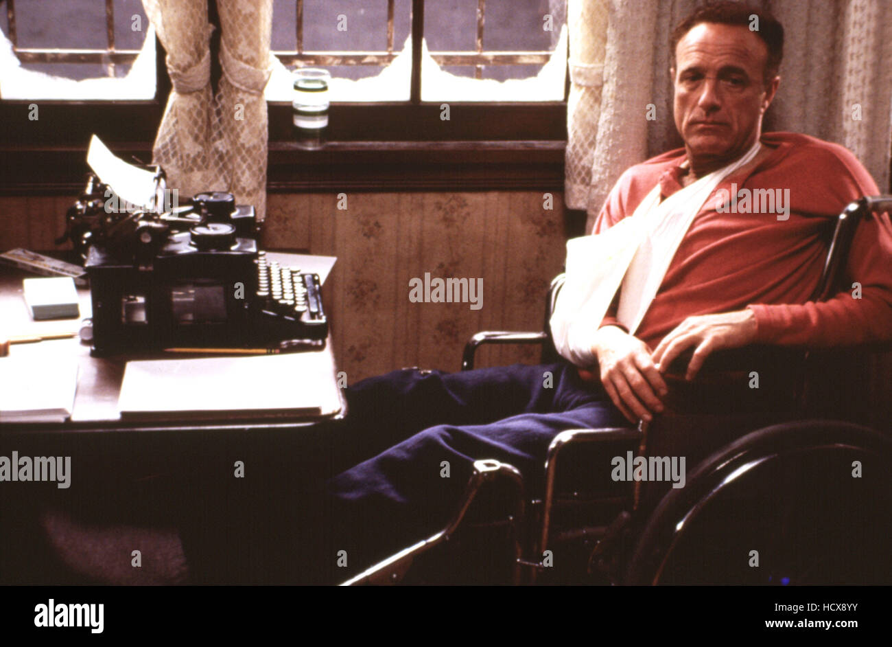 MISERY, James Caan, 1990 Stock Photo - Alamy