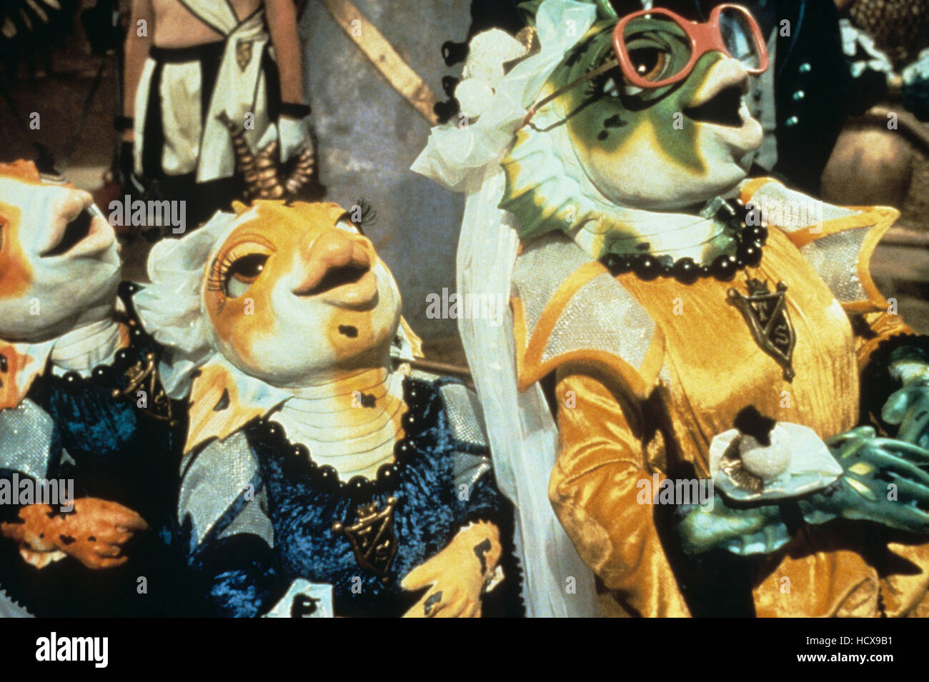 MOM AND DAD SAVE THE WORLD, 1992, © Warner Brothers/courtesy Everett ...