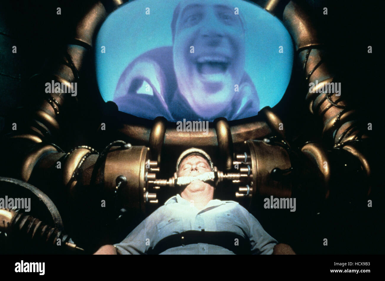 MOM AND DAD SAVE THE WORLD, Jeffrey Jones, Jon Lovitz (on screen), 1992 ...